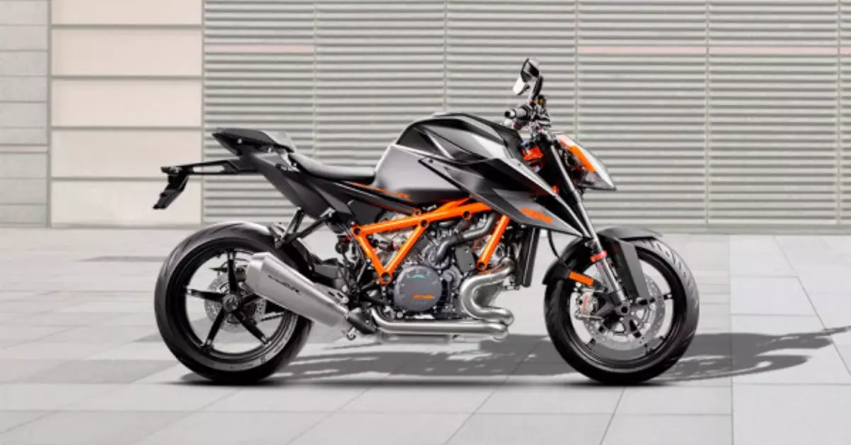 KTM Super Duke Insurance: Features, Specifications, Renewal Online, Price